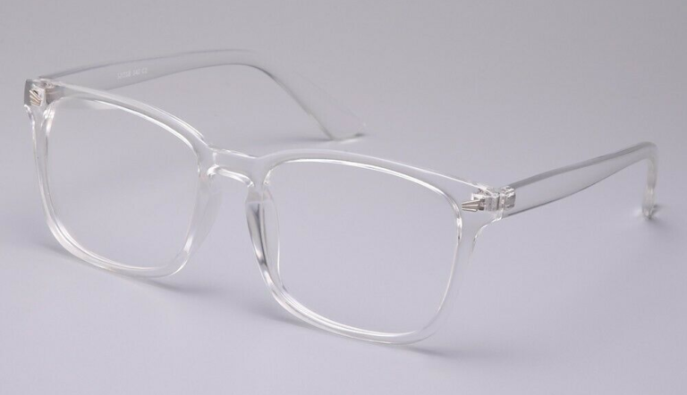 eyeglasses minimize damage from blue light - phocomeyeprotection